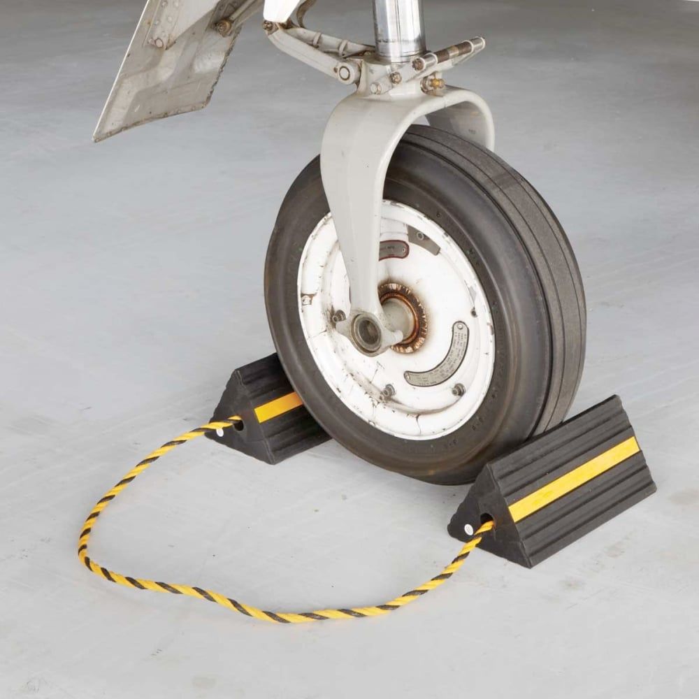 Heavy Duty Rubber Aircraft Wheel Chocks (Pair)