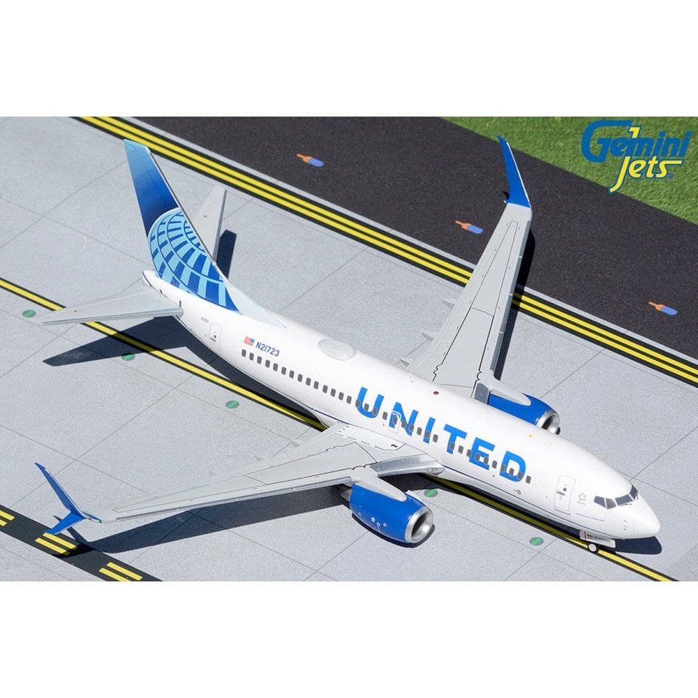 Gemini Jets United Airlines B737-700 Flaps Down Diecast Model - Scale 1:200