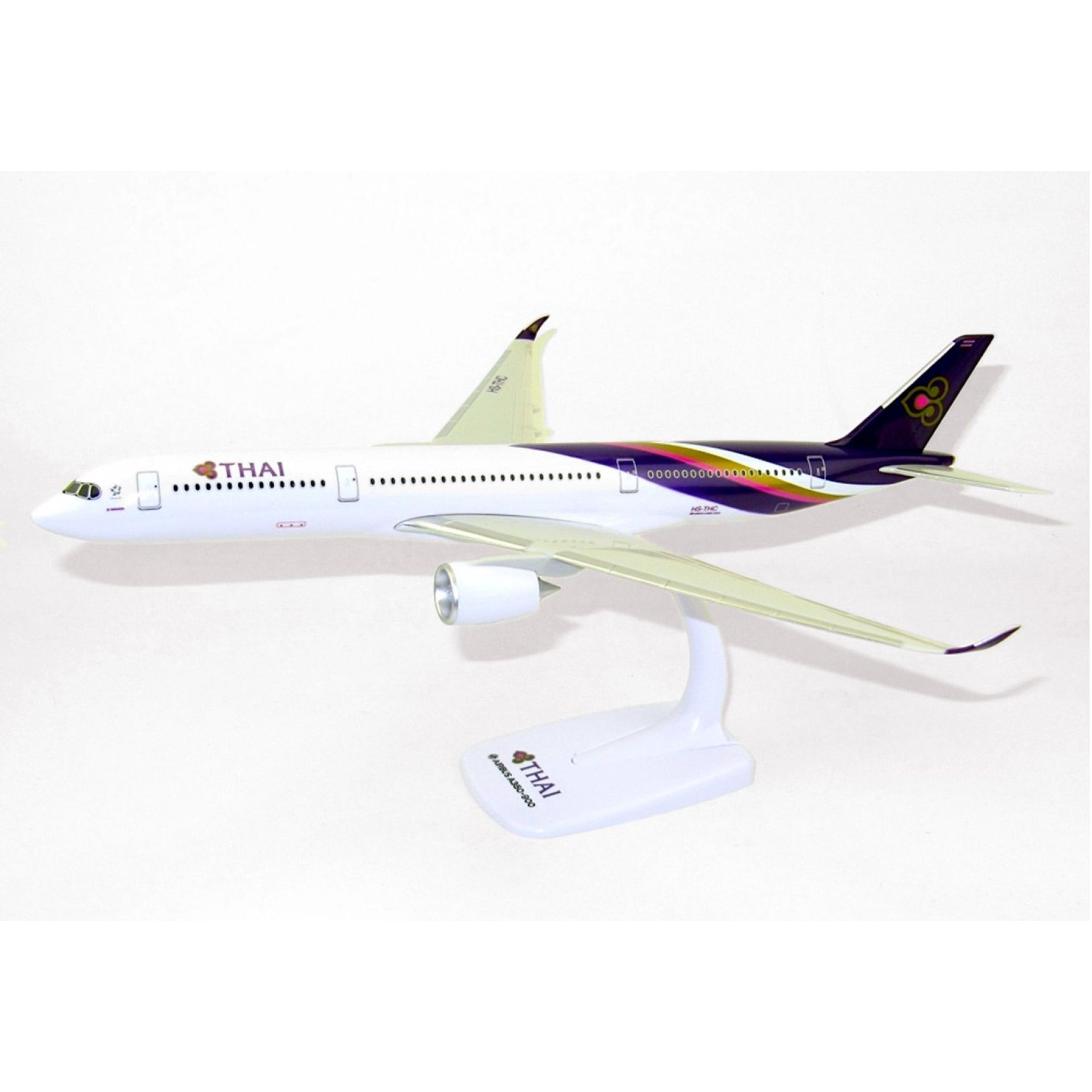 PPC Holland Thai Airways Airbus A350-900 Plastic Model - 1/200